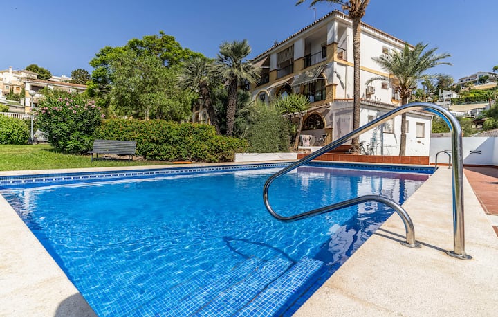 Beautiful Apartment In Málaga - Málaga