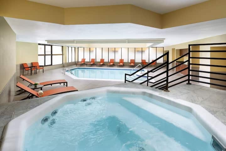 Mt. Crested Butte Access + Restaurant. Pool. Spa. - Crested Butte, CO