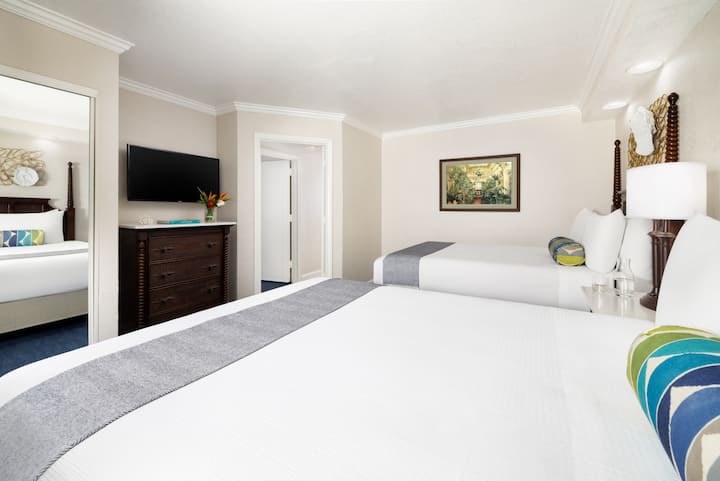 Beach Front | Waterslides – No Cleaning Fee! - St. Pete Beach, FL