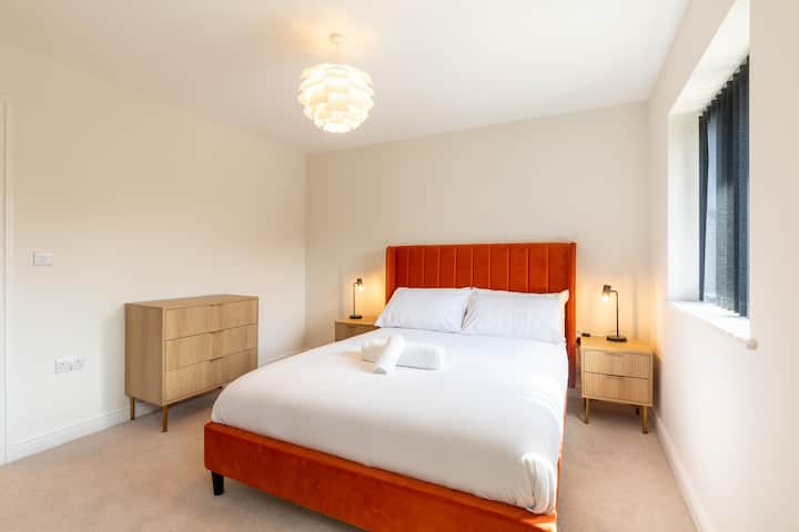 Newly Refurbished Home, Short Drive To Bath Centre - Bath