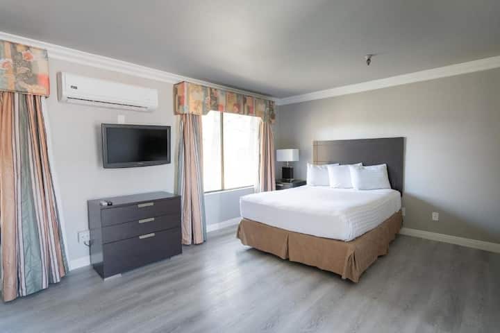 Studio Suite Near Harmon Square Las - Las Vegas, NV