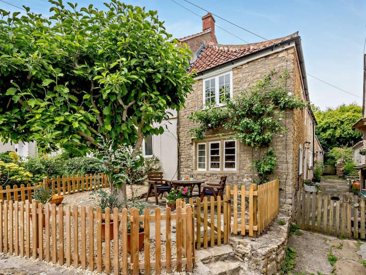 1 Bed In Frome (Oc-91715) - Frome