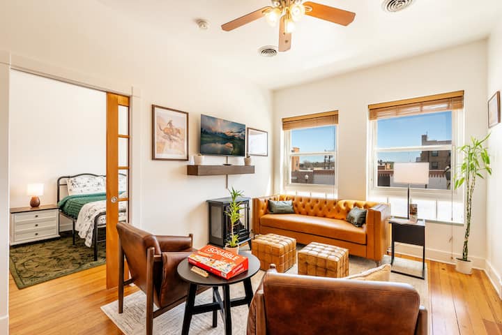 Paloma On Main | Downtown View + Charm - Sheridan, WY