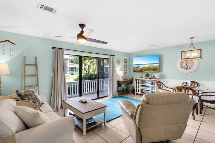 Sunny Daze At Beachwood Villas - Walk To Beach - Grayton Beach, FL