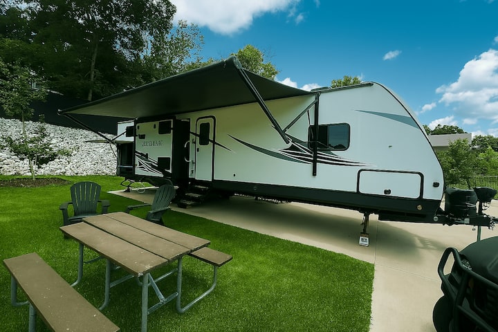 Walk To Oaklawn & Bathhouses In Hot Springs Kodiak - Hot Springs, AR