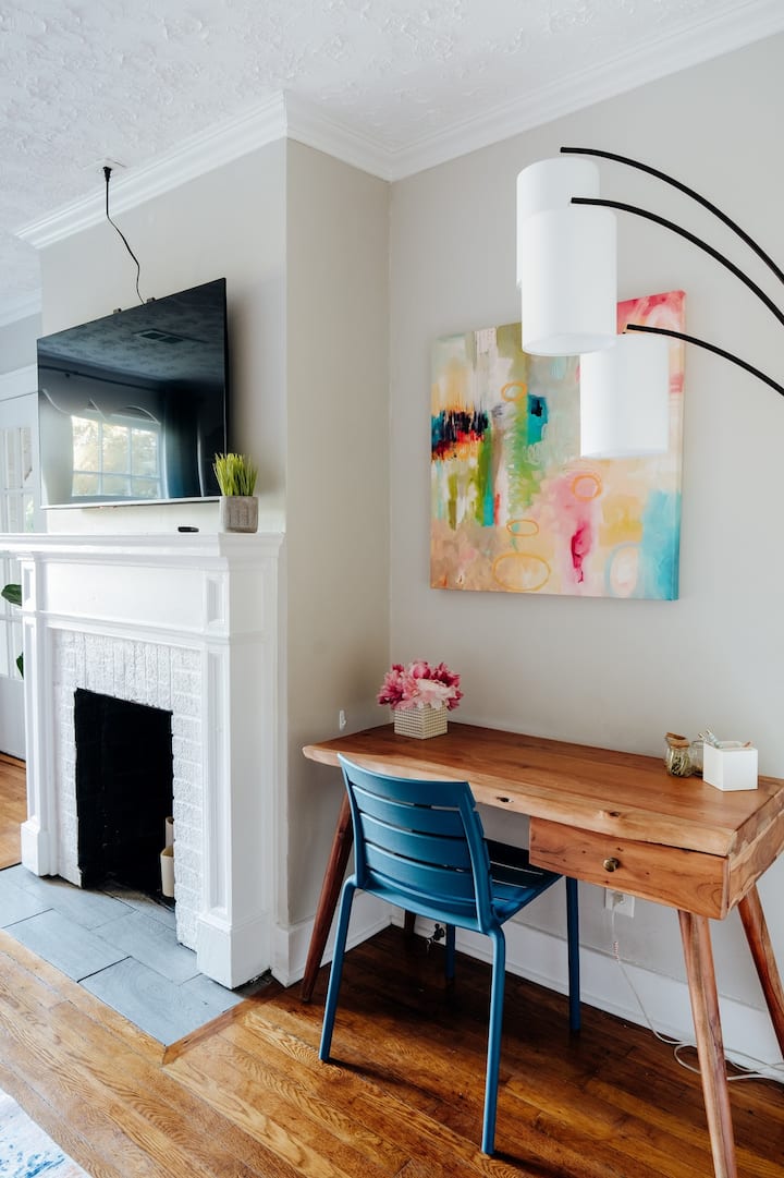 Charming 2br Escape | Pet-friendly Cloverdale - Montgomery, AL