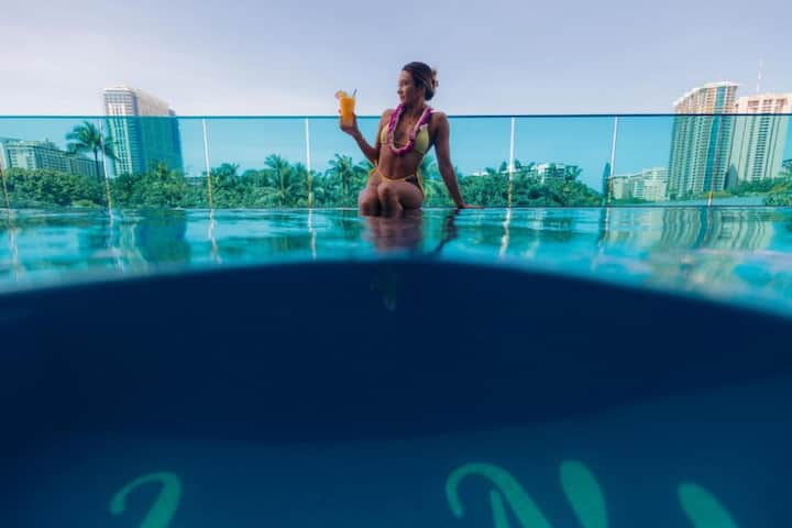 Unparalleled Waikiki Experience | Infinity Pool - Honolulu, HI