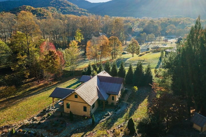 Apeldoorn House - 25 Min To Downtown Asheville - Black Mountain, NC