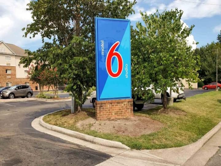 Ms6 Richmond | 1 Lit Double | Non-fumeur - Wyndham, VA