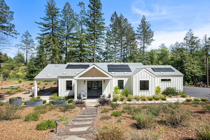Meadowhouse | Sonoma Wine Country Modern Farmhouse - Glen Ellen, CA