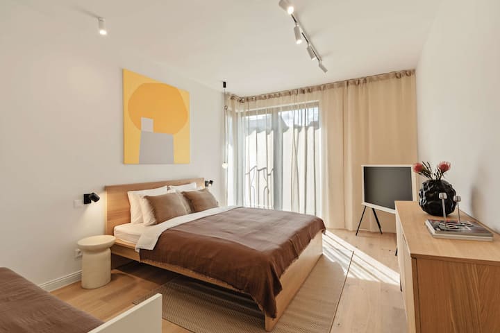 Turnkey | Henry's Tower Apartment V2 - Prague
