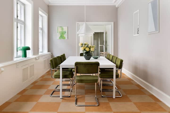 The Churchill Manor Apartments By Daniel&jacob's -
