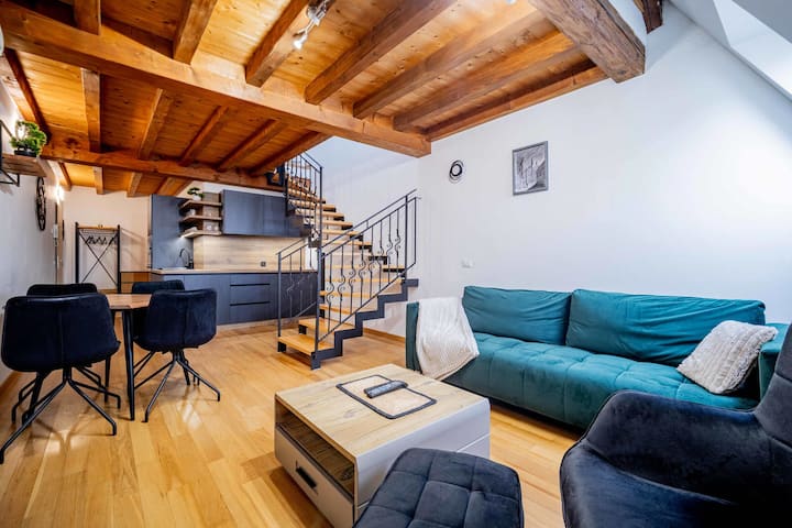 Spacious Stay For You & Family - Koszyce