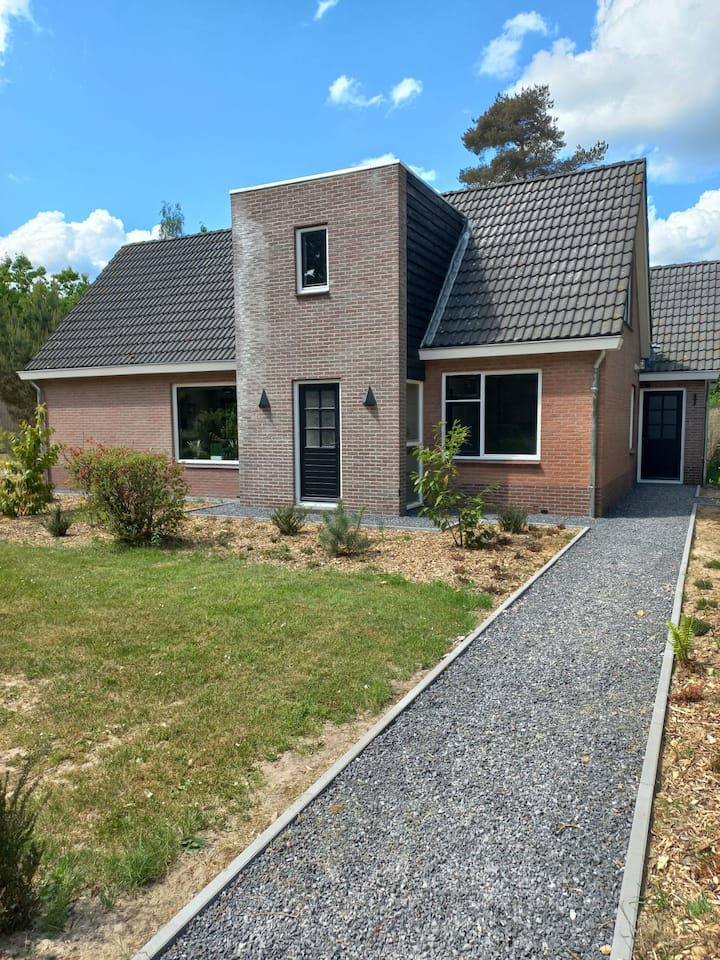 De Havezate With Sauna | 10 Persons - Meppel