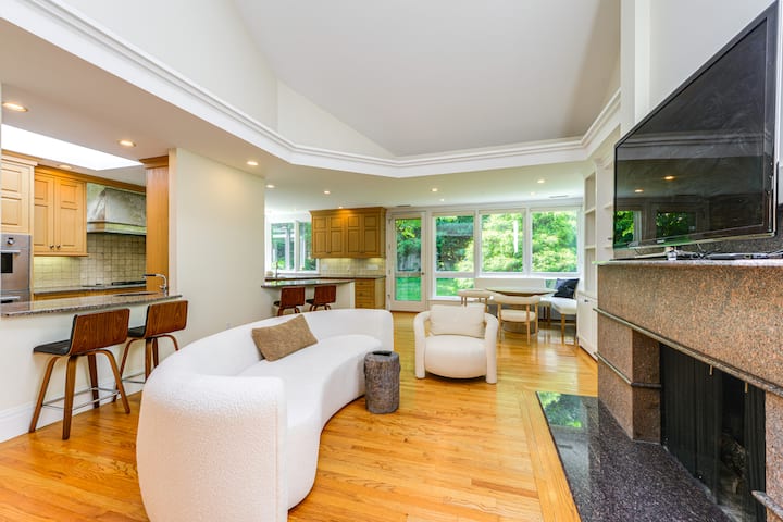 18 Mi To Boston - Stylish Unit In Upscale Enclave! - 콩코드