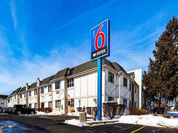 1 Lit Queen | Mobilité Accessible | Ns - Arlington Heights, IL