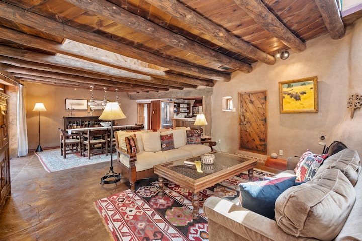 Hacienda Rose & Adobe Rose - Santa Fe, NM