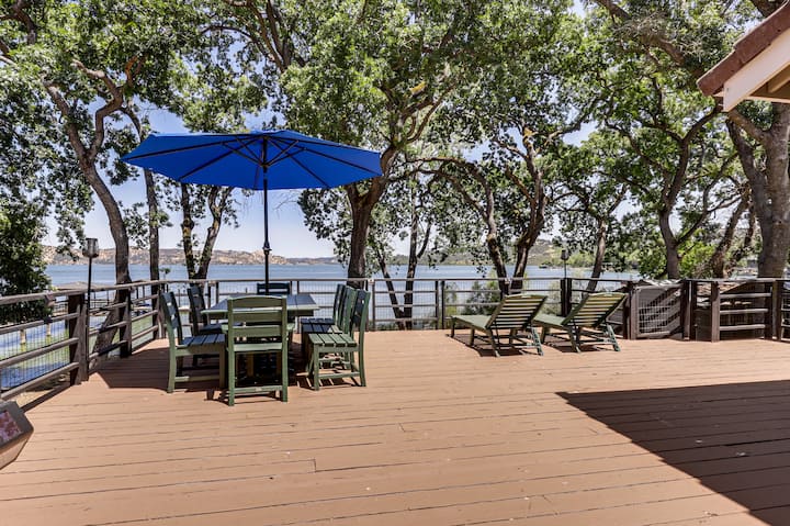 Dock, Slip & Launch: Waterfront Home On Clear Lake - Kelseyville, CA