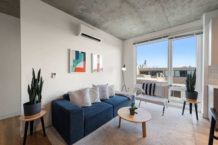 Bright 3br Stylish Apartment Near North Ave Shops - Bowmanville - Chicago