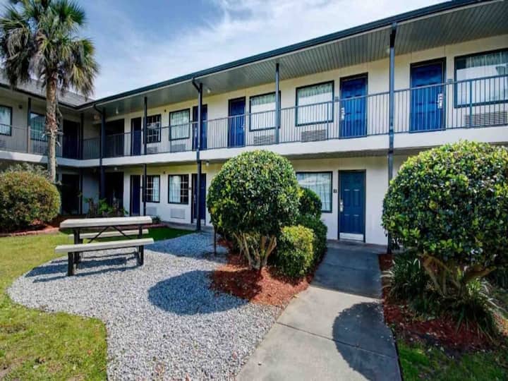 1 Lit Roi | Fumeur - Ocean Springs, MS