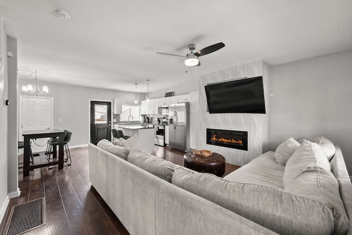 The Southern Nook – For 8 - Columbus, OH