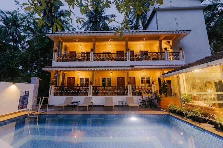Azura Escape 8br Pvt Pool | North Goa I Da Alohas - India