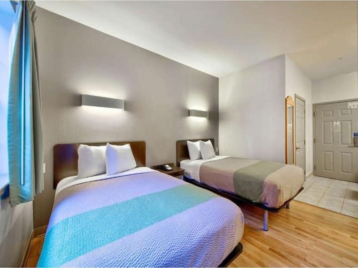 Lit Queen Avec Kitchenette Fumeurs - Beaumont
