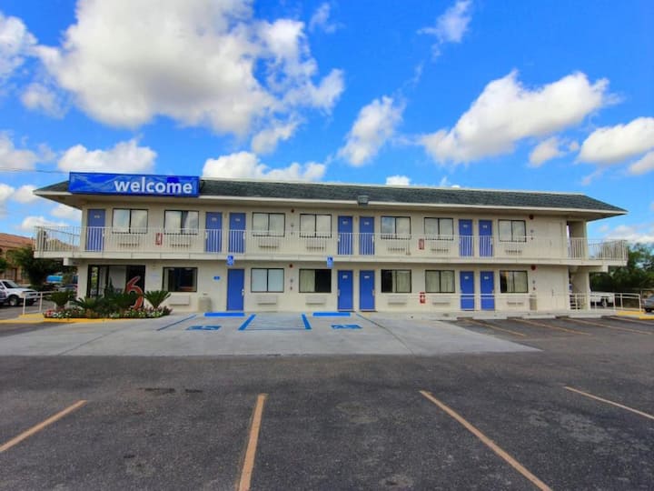 Kingsville Standard | 2 Lits - Kingsville, TX