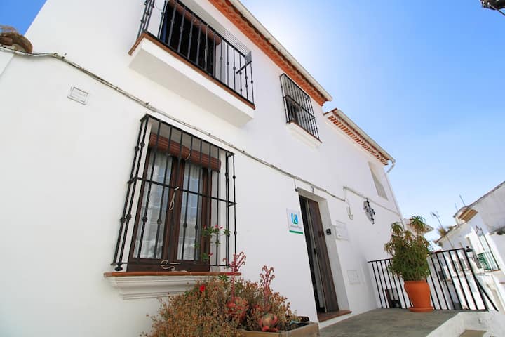Laderas Del Castillo - Aracena