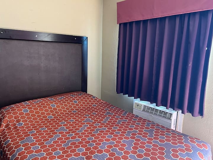 Lancaster, Ca |Lit Complet - Oban, CA