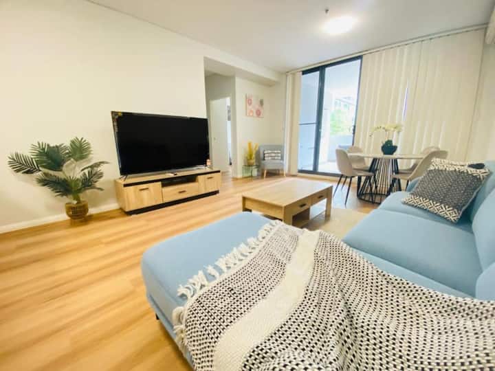 Parramatta 3br Apt Near Train Light Rail & Shop - Toongabbie