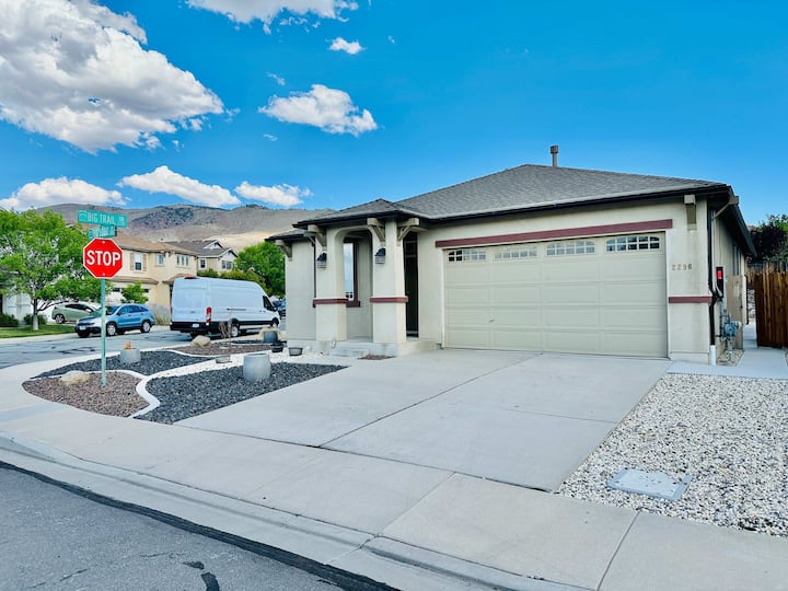 The Welcome Home - Reno