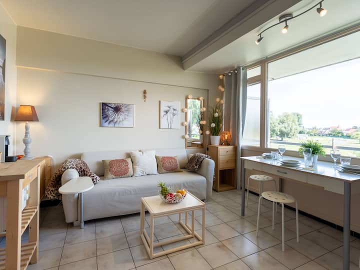 Serenity By Interhome - Le Coq