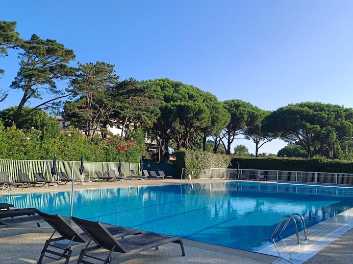 Golf De Chiberta By Interhome - Anglet