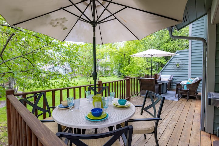 Mountain Harbor Whitefish Birdsong Condo #151 - Montana
