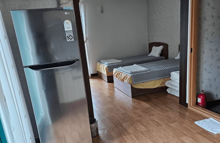 #망상해변 #무릉계곡 #촛대바위 #묵호항 209호(침대) - Donghae-si