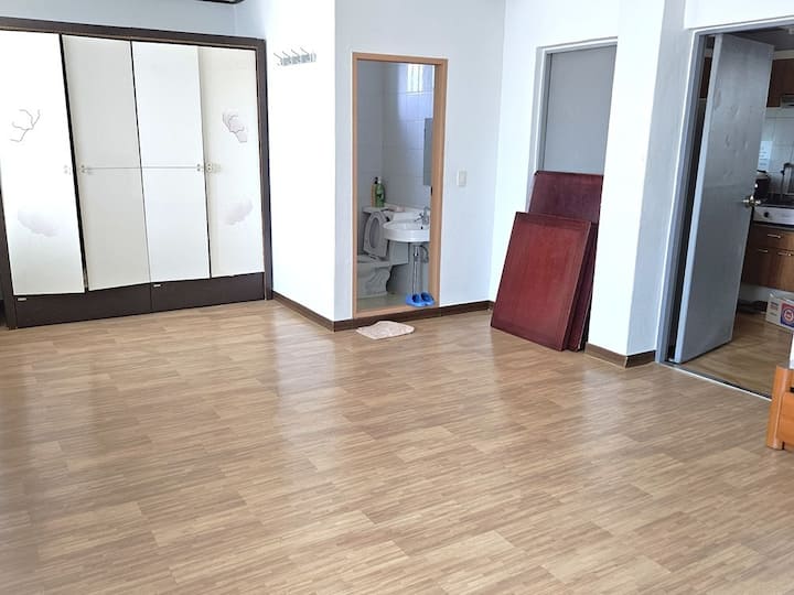 #망상해변 #무릉계곡 #촛대바위 #묵호항 101호단체룸mt방 - Donghae-si