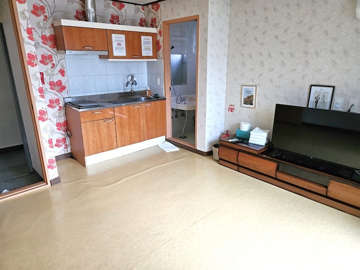 #망상해변 #무릉계곡 #촛대바위 #묵호항 211호온돌 - Donghae-si