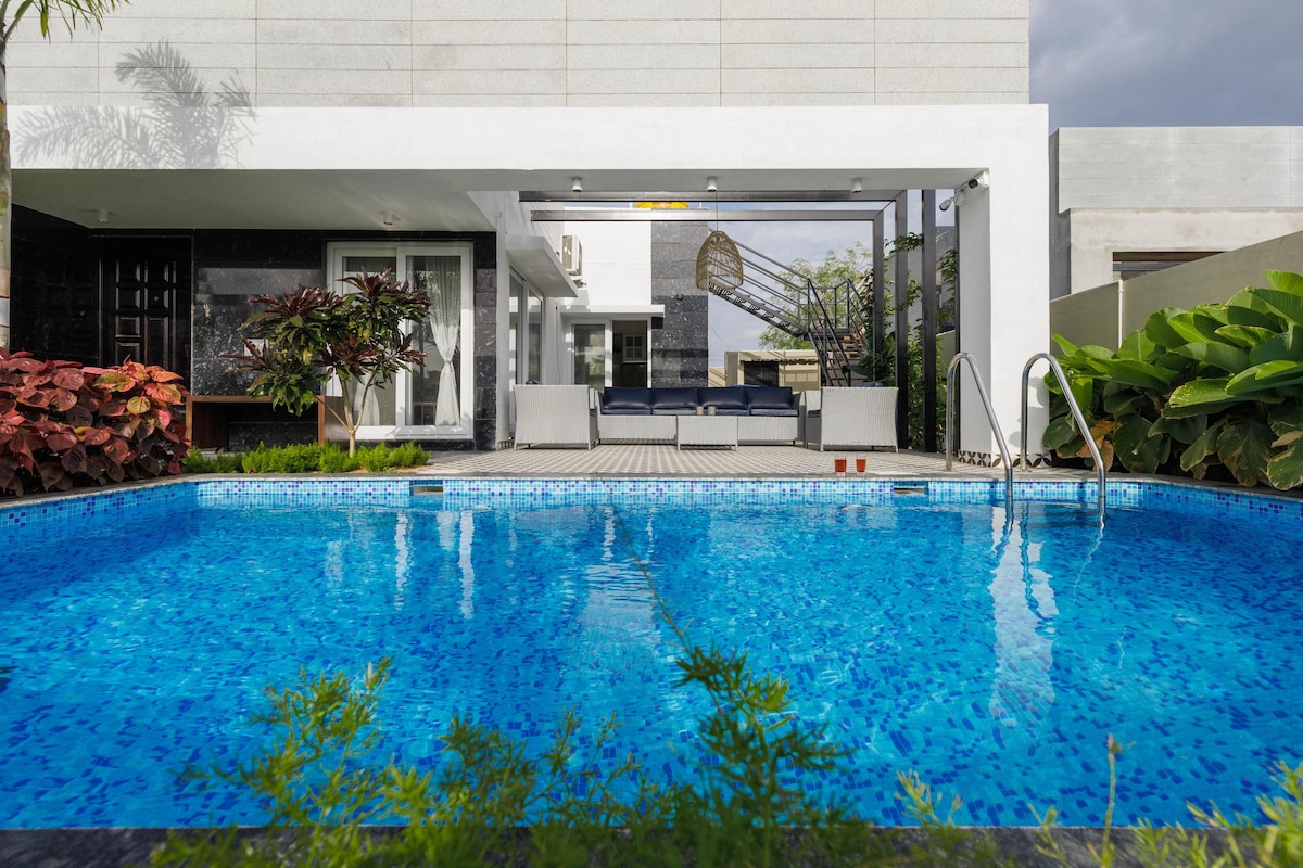 GardenStay by StayJade| Pool Villa|1hr-HSR|Getaway - Villas for Rent in ...