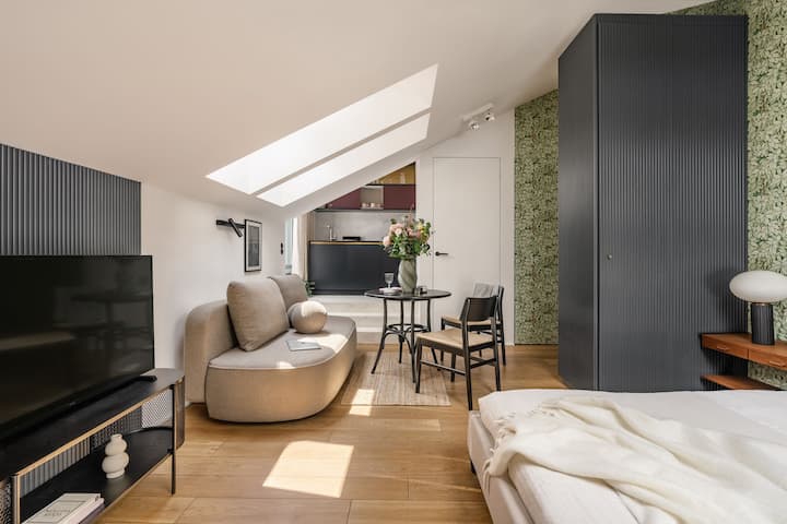 Studio Apartment With A Terrace Near Wawel Castle - Cracovia