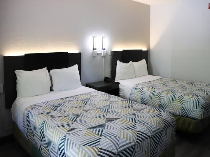 Ms6 Birmingham City Al|2 Full Beds - Birmingham, AL