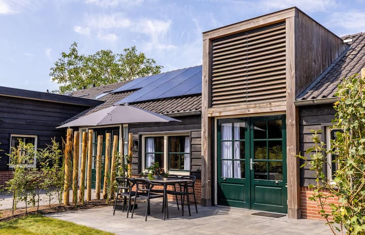 Valkse Hoeve With Hot Tub | 4 Persons - Ede