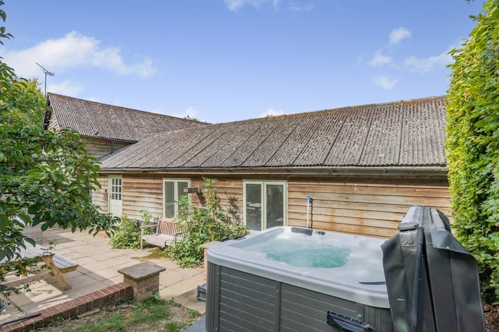 4 Bed In Hartest (Oc-w32685) - Stanstead