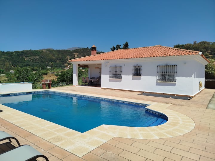 Casa Rural La Madriguera - Estepona