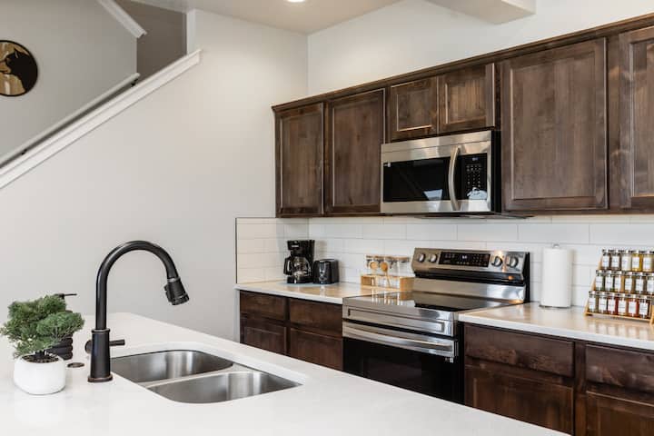 Foothills Freedom | Horsetooth & Estes Park - Loveland, CO