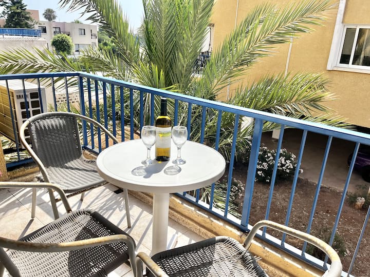 Stay: Napa Oniro Apt|3br|next To The Town Center - Nissi Beach