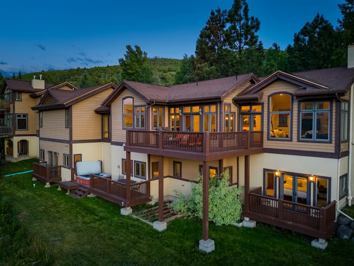 Mountain Light Retreat – Views, Space, & Comfort - Edwards, CO