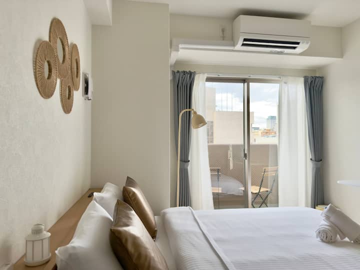 Close To Namba, Bikes Provided 7 Min-walk To Train - Osaka