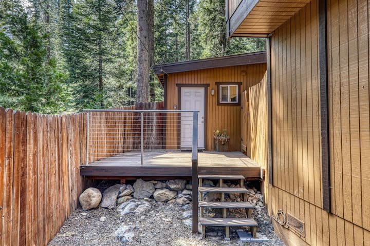 Cozy Forest View Adu Carnelian Bay Fully Furnished - Lake Tahoe