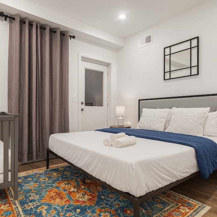 4bd/4bath-crib+temple_pingpong-w/d+desk+wifi - Camden, NJ